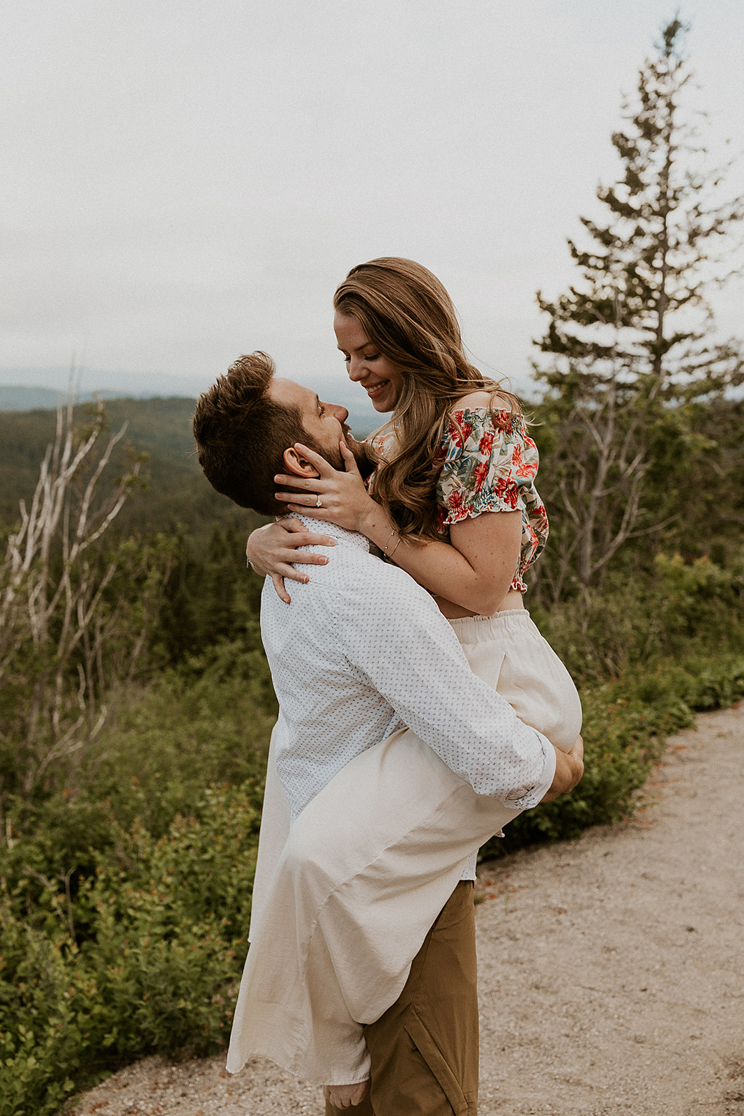 Adventure Engagement Session | Adam & Emily - susannabrogan.com